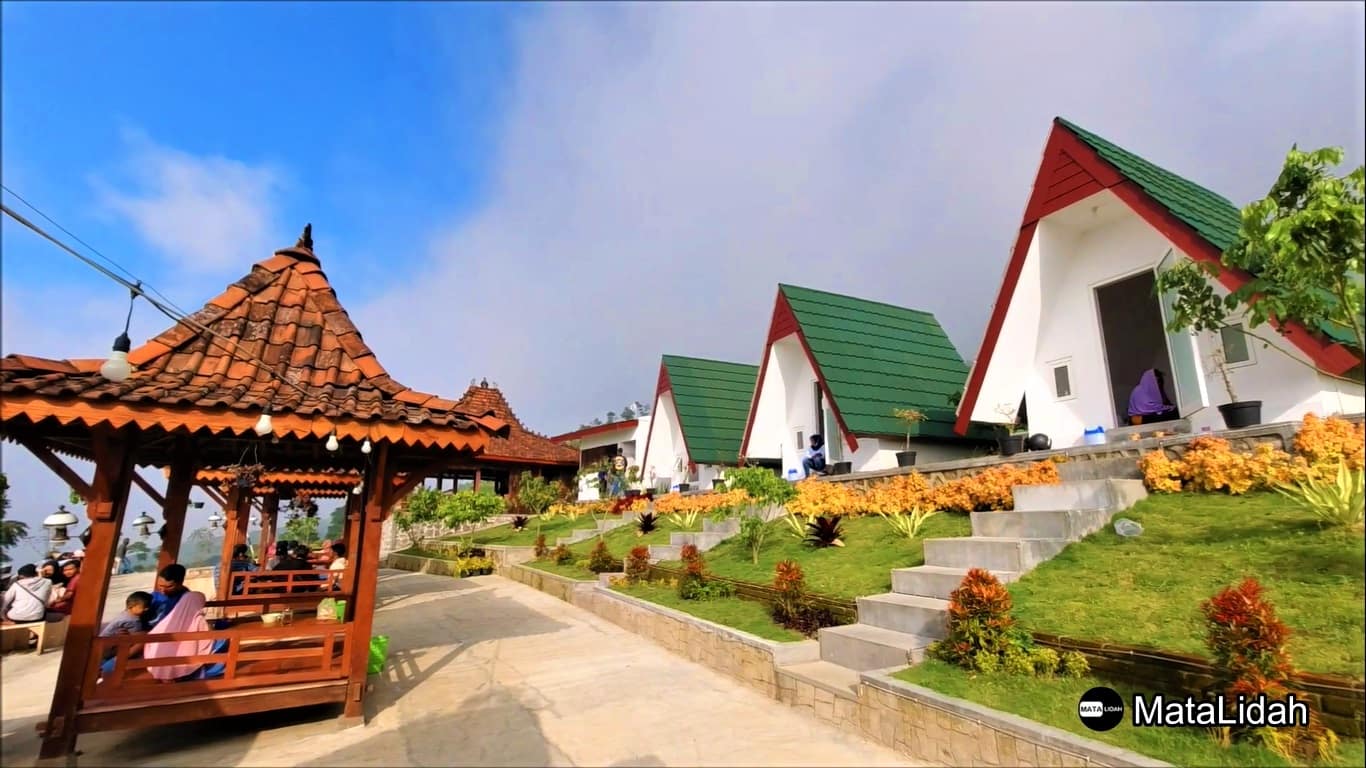 LINGGAR JATI, Joglo dan Glamping Keren di Magelang, Jawa Tengah ...