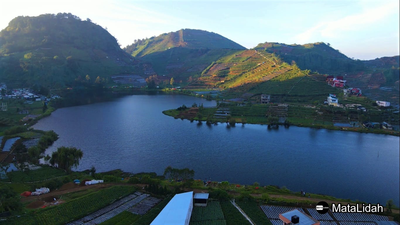Pesona Danau Tertinggi di Pulau Jawa: Danau Cebong di Dieng, Jawa ...